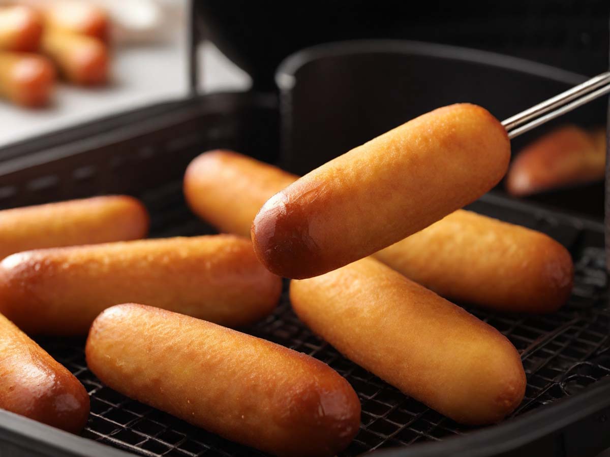 Costco Corn Dog Air Fryer Cooking Instructions | KitGiz